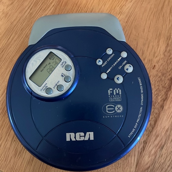 RCA | Portable Audio & Video | Rca Discman Cd Player | Poshmark